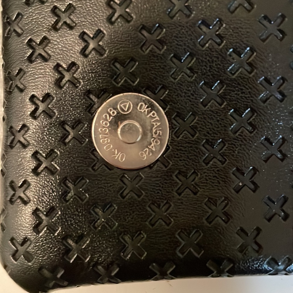 Jing Pin Black Crossbody Gem